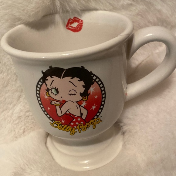 Betty Boop | Kitchen | Betty Boop Cupmug | Poshmark